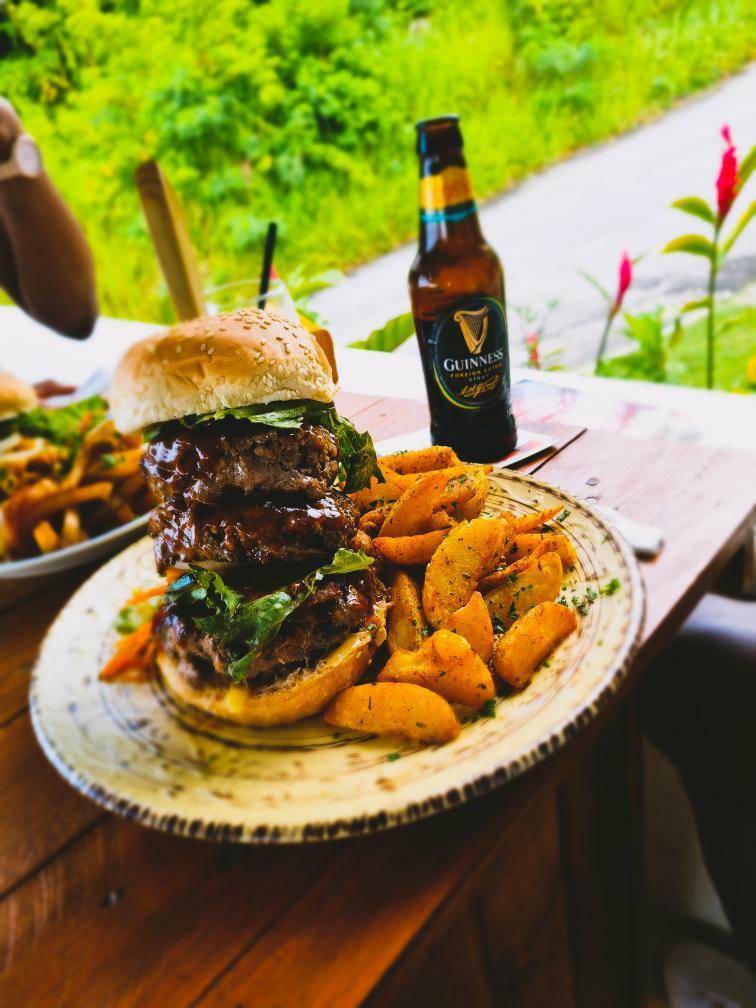 Home | Cottage Bar & Grill